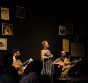 Écouter du fado à Porto: les expériences les plus authentiques ...